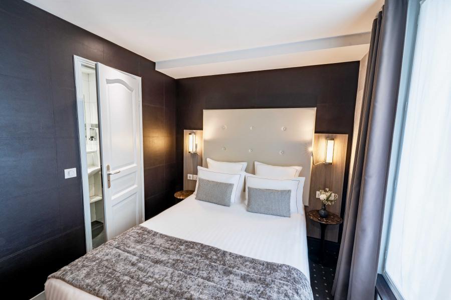 Hôtel De La Paix - Adjoining Room - Eiffel Tower District